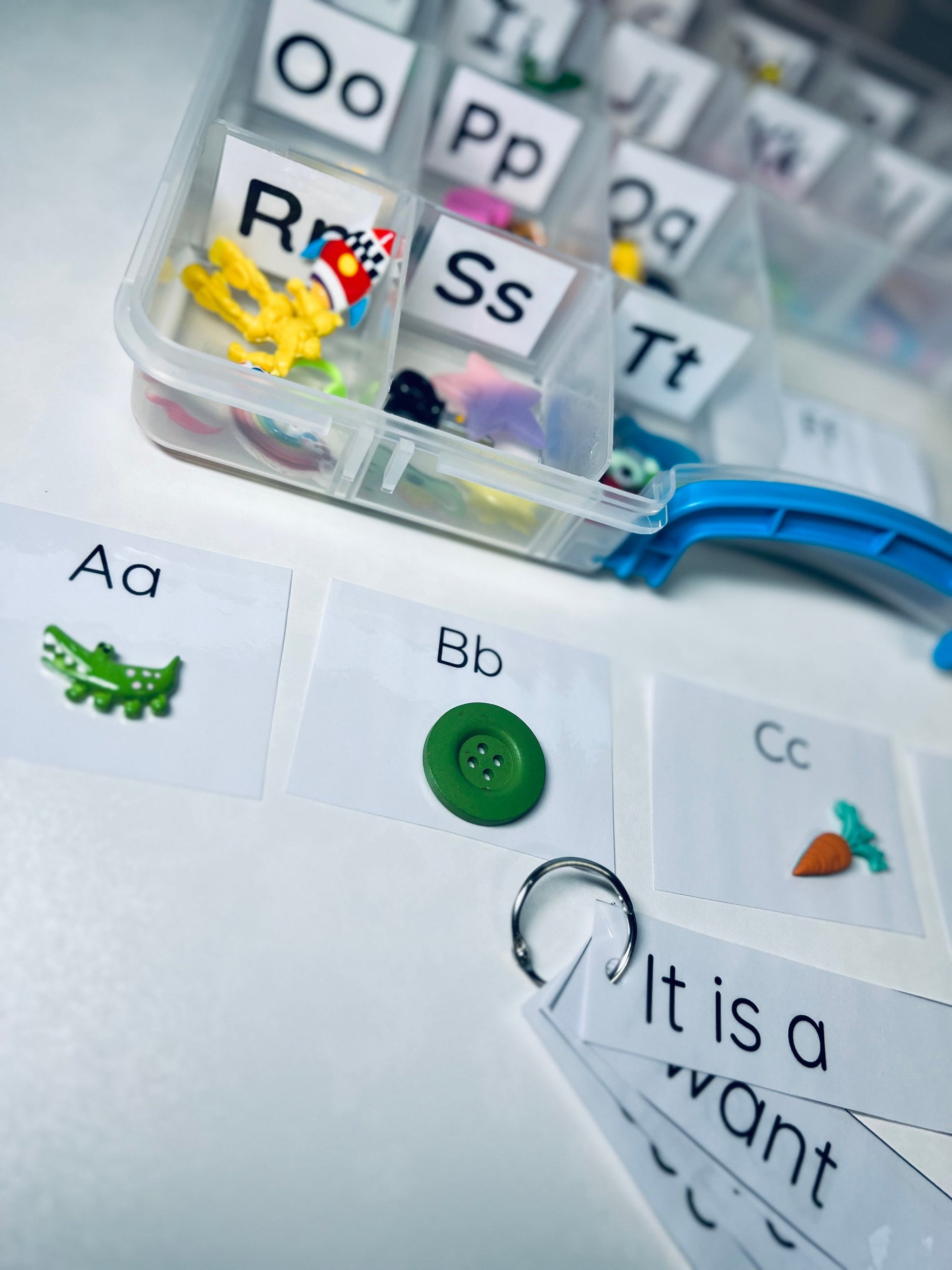 Alphabet Objects 132 Objects-I spy Objects Classroom Alphabet Set-Mont ...